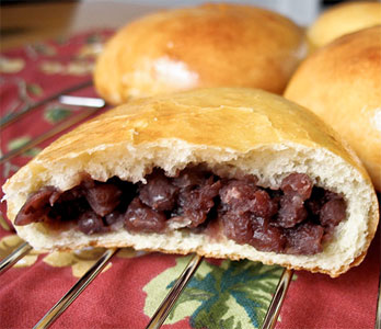 Anpan Recipe - The Delectable Hodgepodge